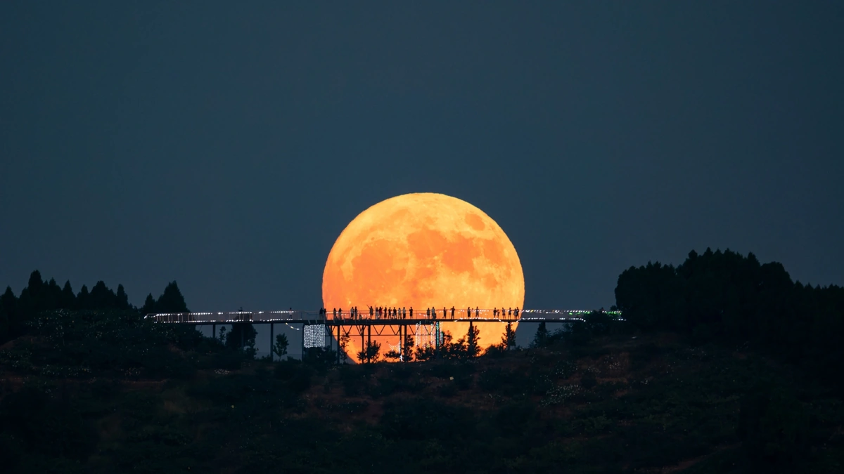 Ohio's Supermoon | The MUST-SEE Night in 2025!